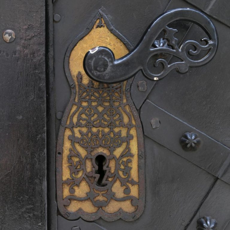 Antique Lock Restoration, RI | Fixing Antique Keys & Locks